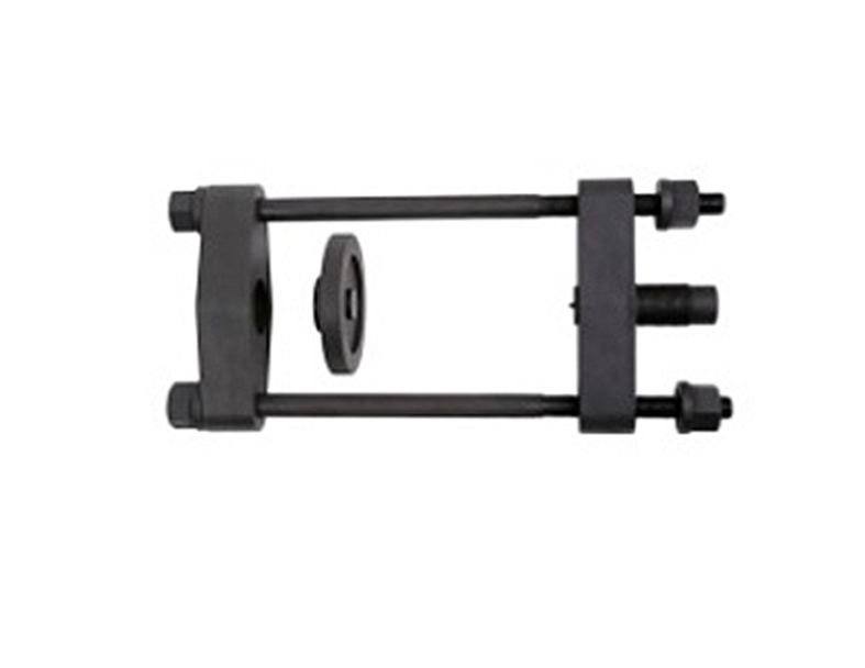 SCANIA (321 / 340 / 360) KING PIN EXTRACTOR (10 WHEELS) | Hinode Tools